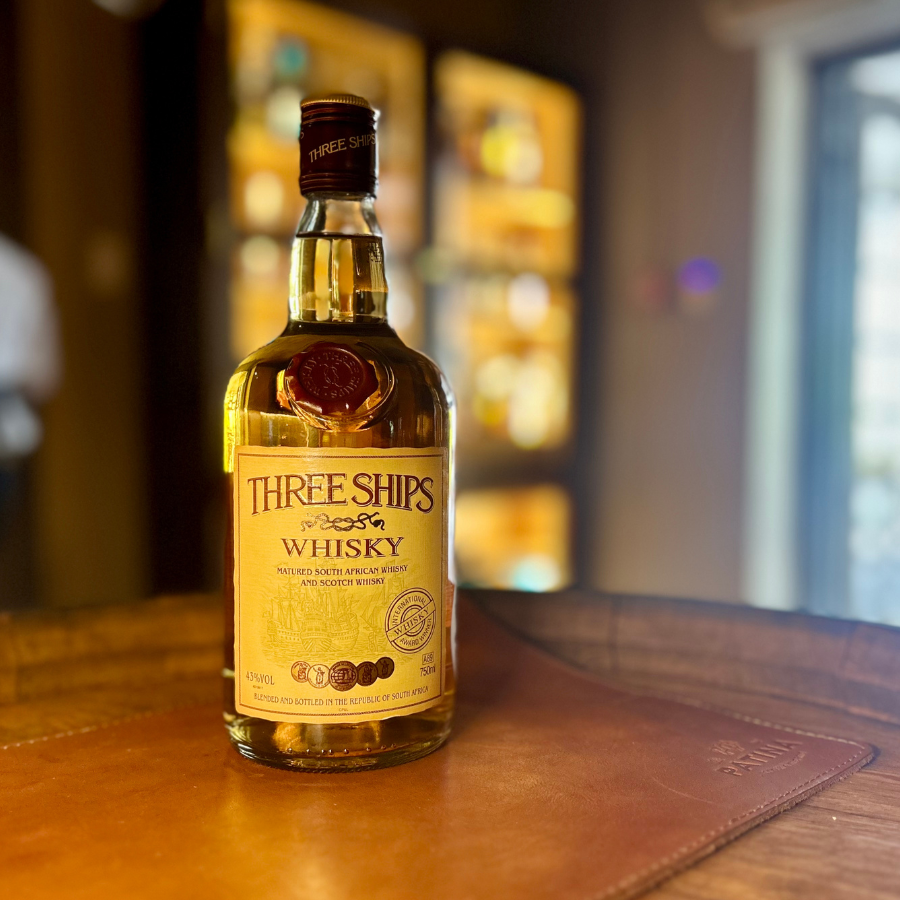 Three Ships South African and Scotch Whisky Blend 1990's – The Whisky ...